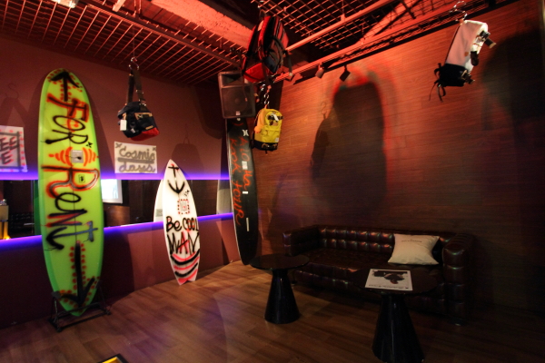 Mitch Abshere来日ツアーDAY1 | MAKAVELIC COSMIC DAYS Launching Party | カラーズマガジン