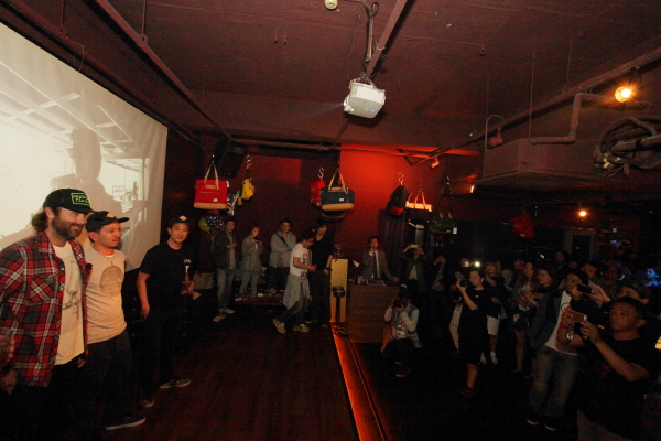 Mitch Abshere来日ツアーDAY1 | MAKAVELIC COSMIC DAYS Launching Party | カラーズマガジン