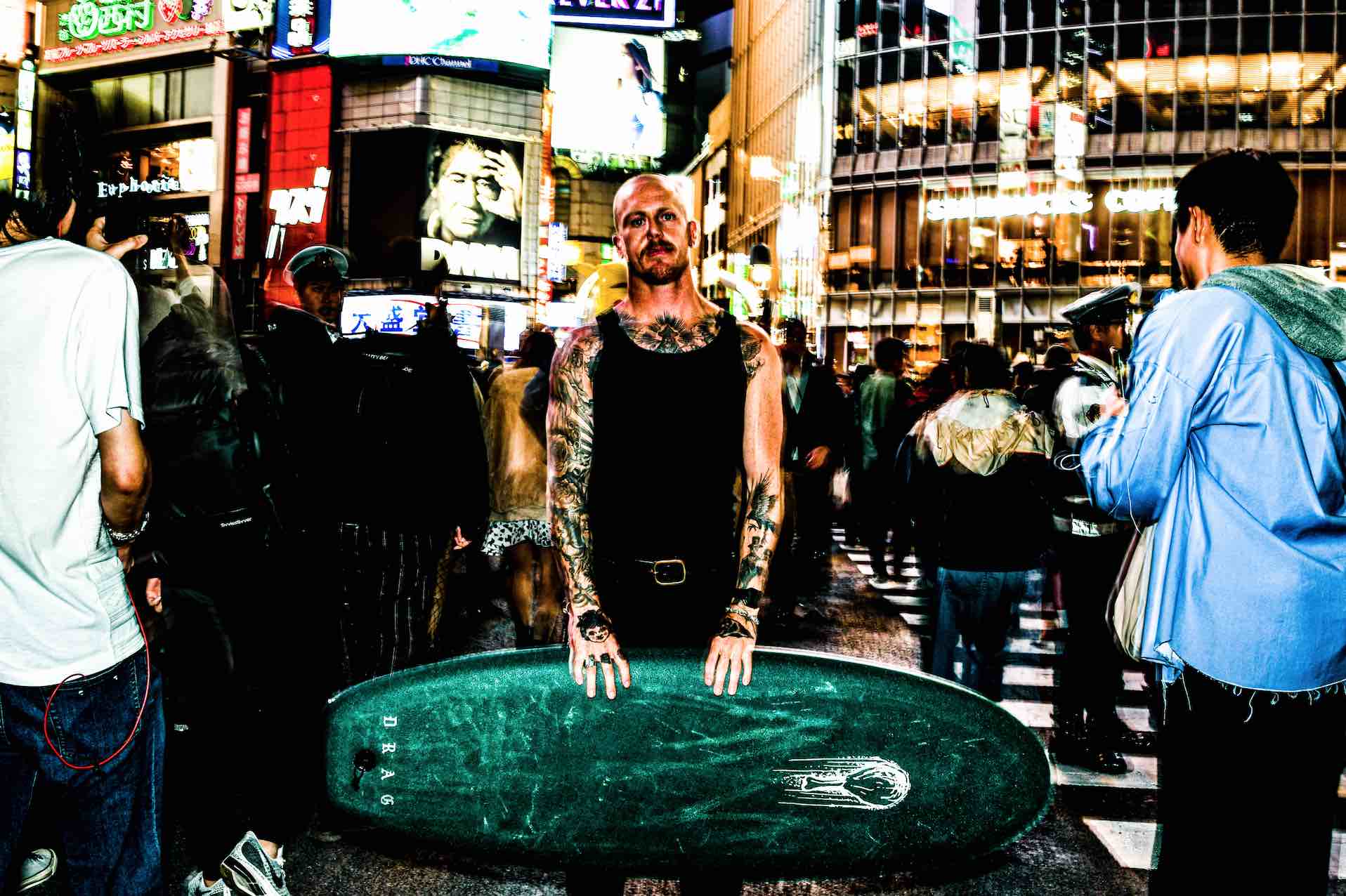 【待望の】世界的カリスマ・エアリストChippa Wilsonが宮... | サーフィンニュース BCM